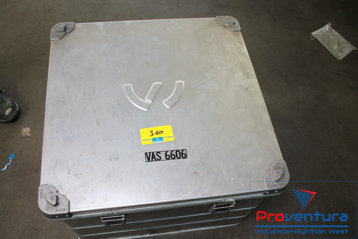 Insolvenz-Auktion Autohaus, div. Fahrzeuge, umfangreiche ...