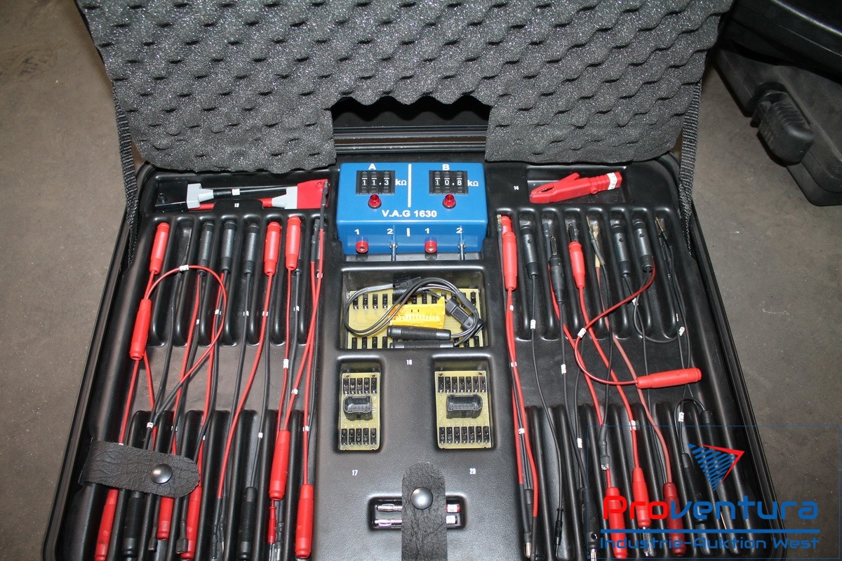 Insolvenz-Auktion Autohaus, div. Fahrzeuge, umfangreiche ...