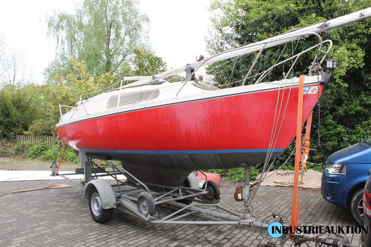 Insolvenz-Verkauf Kajütboot DEHLER Varianta 65 | Insolvenz-Auktion ...